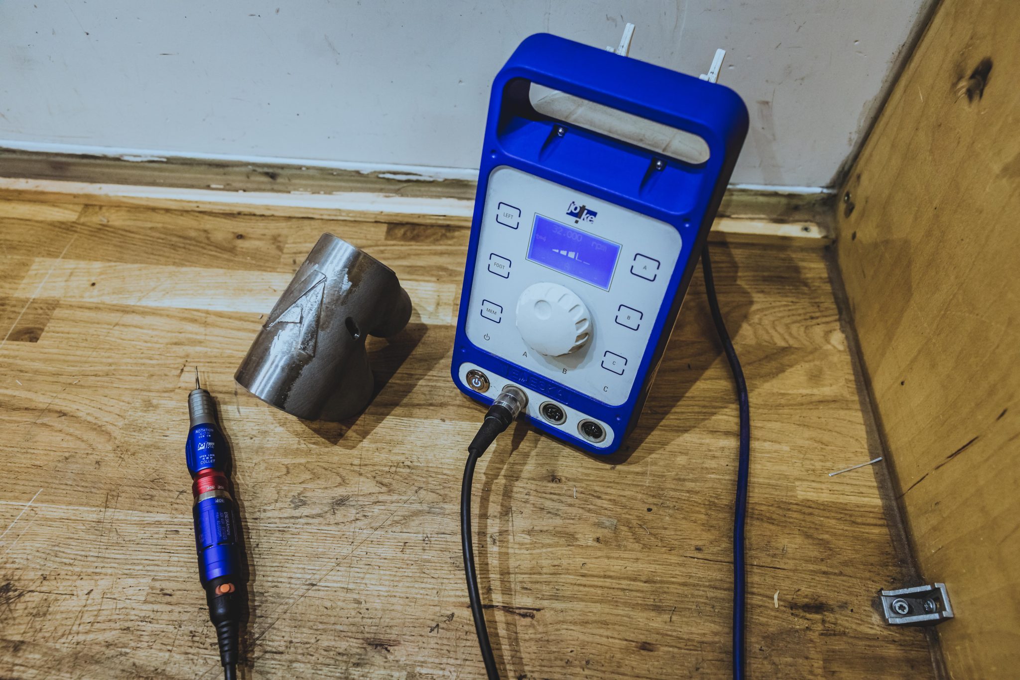 Metal Polishing with an Eneska Micromotor